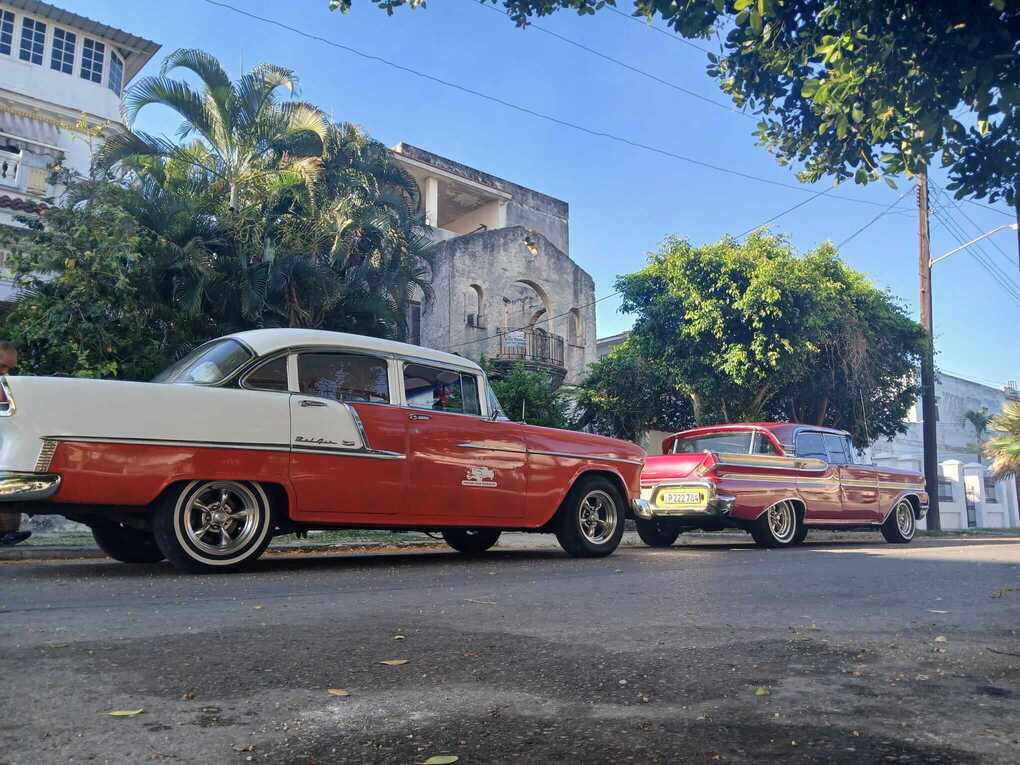 Cuba Taxi - Taxi Booking Services in Cuba